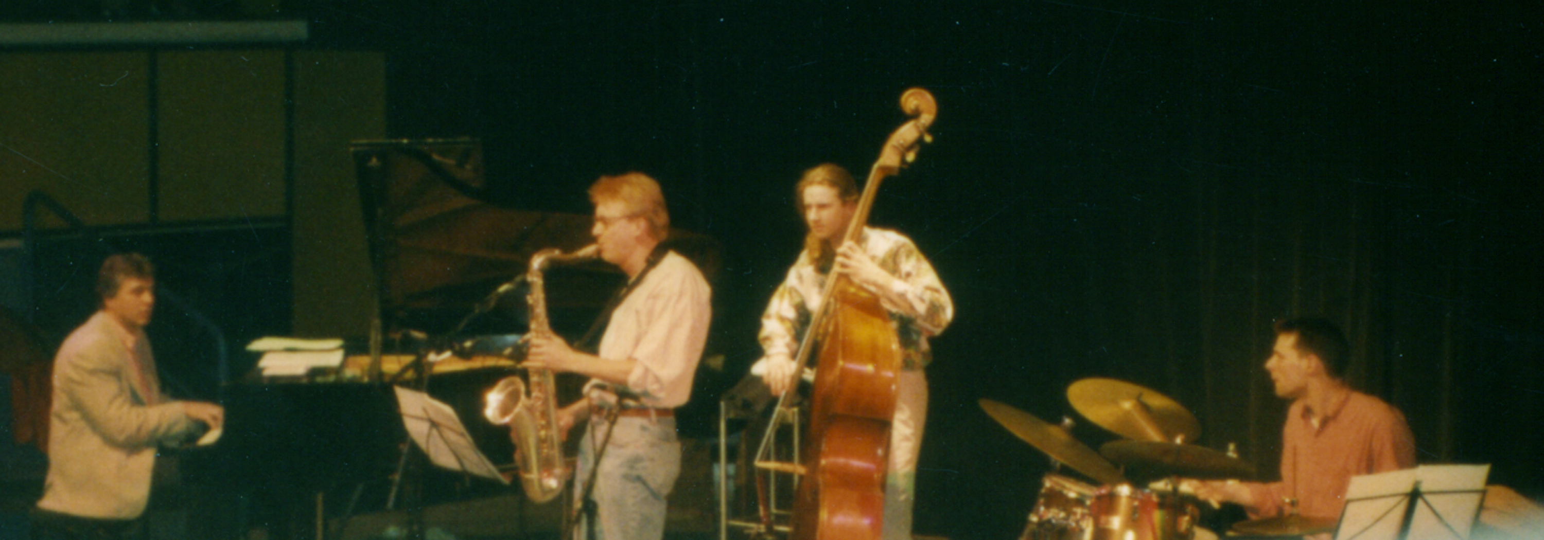 Delayed Debut Release | THOMAS WINTHER ANDERSENTHOMAS WINTHER ANDERSEN